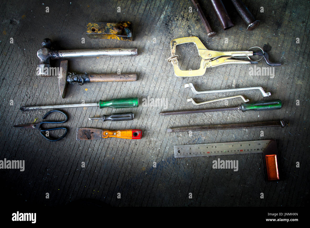 Tool screwdriver fix hammer hi-res stock photography and images - Alamy