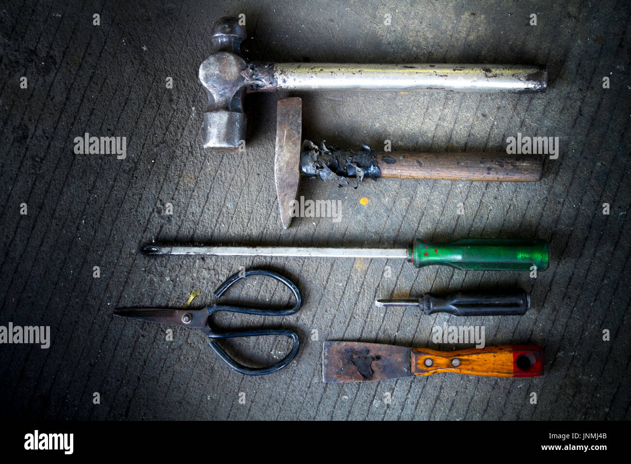 Hammer tool art hi-res stock photography and images - Alamy