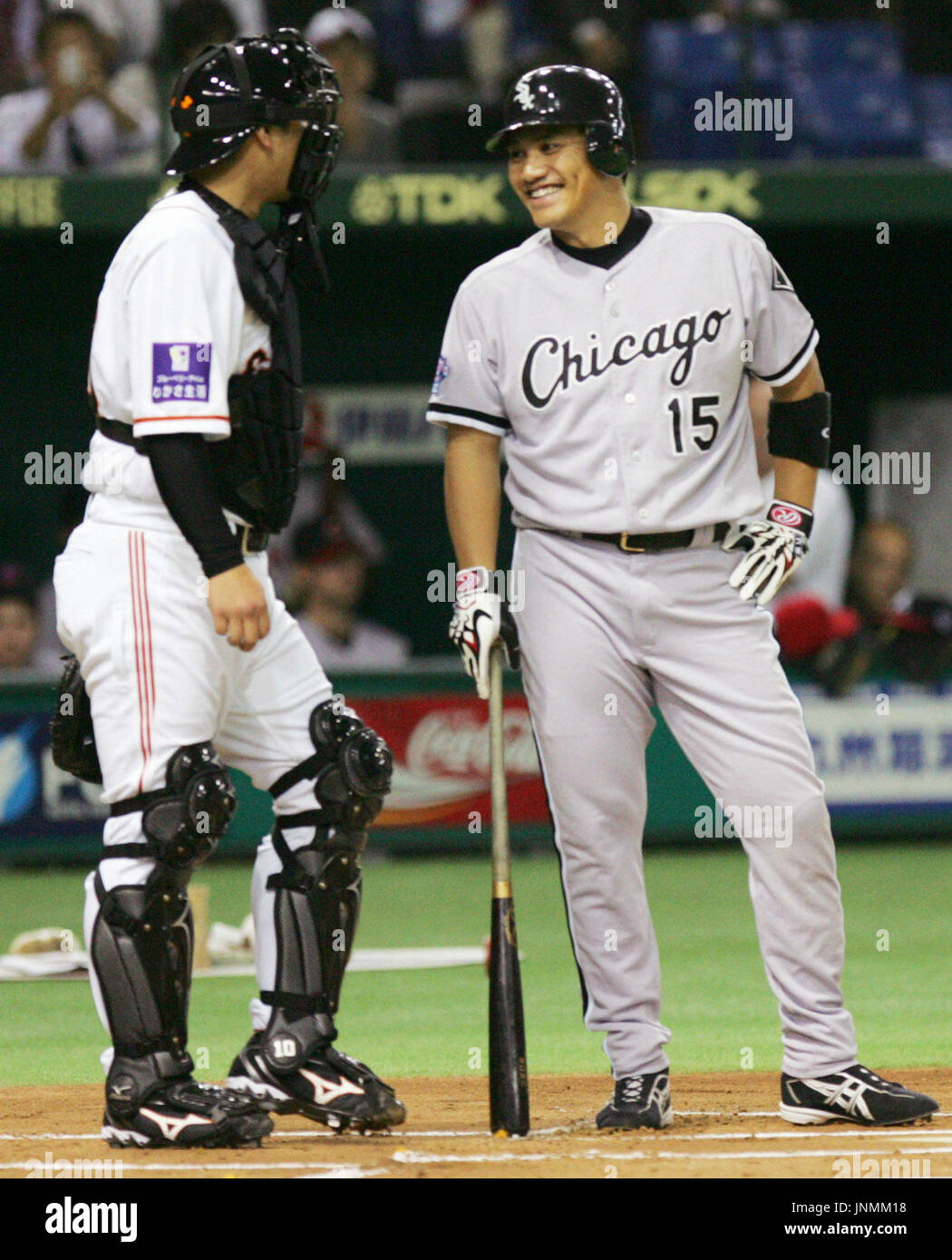 TOKYO, Japan - Chicago White Sox infielder Tadahito Iguchi (R) speaks ...