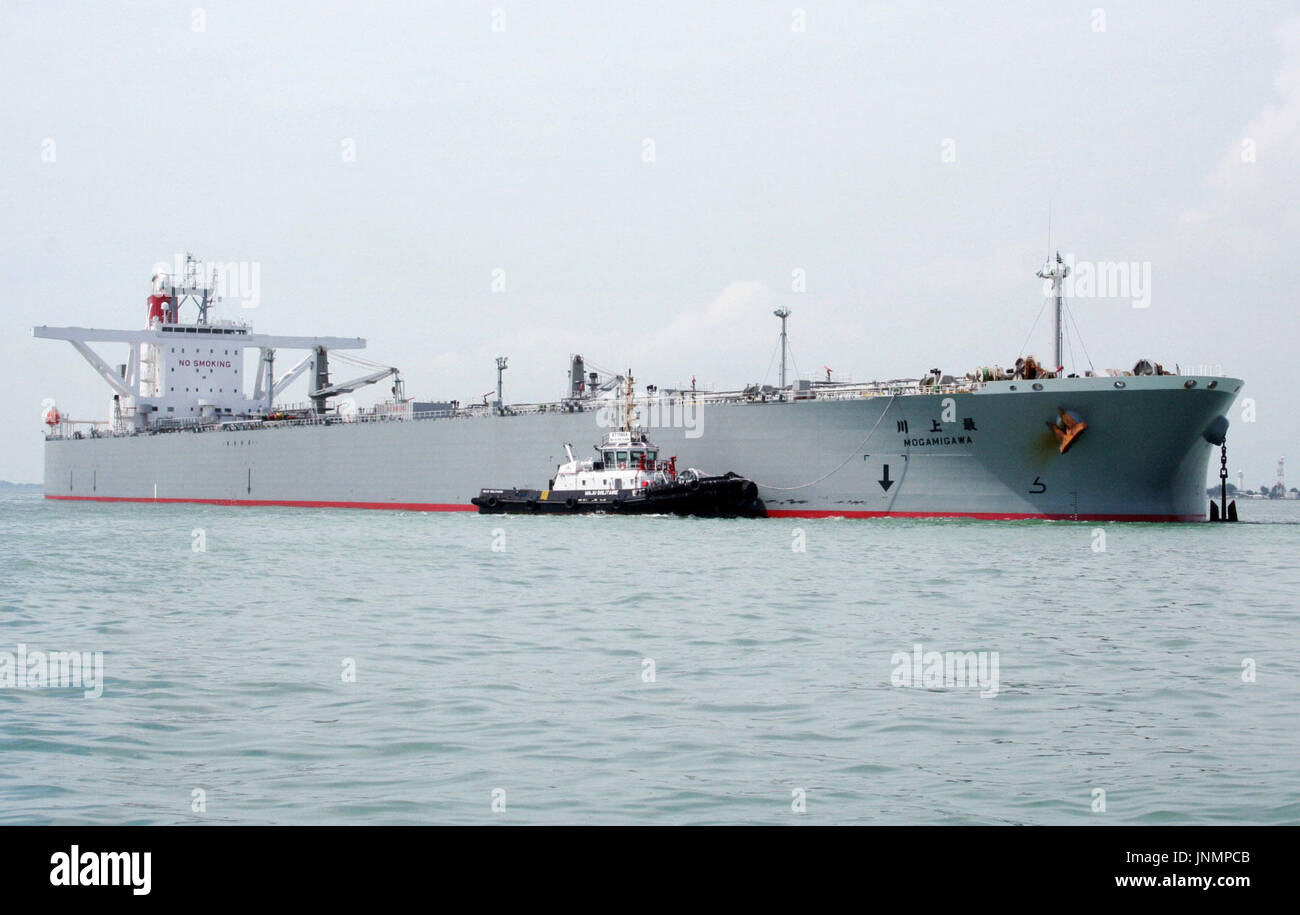 SINGAPORE, Singapore - The Japanese supertanker Mogamigawa that ...