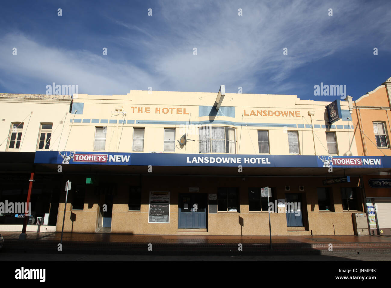 Main Street Lithgow High Resolution Stock Photography and Images - Alamy