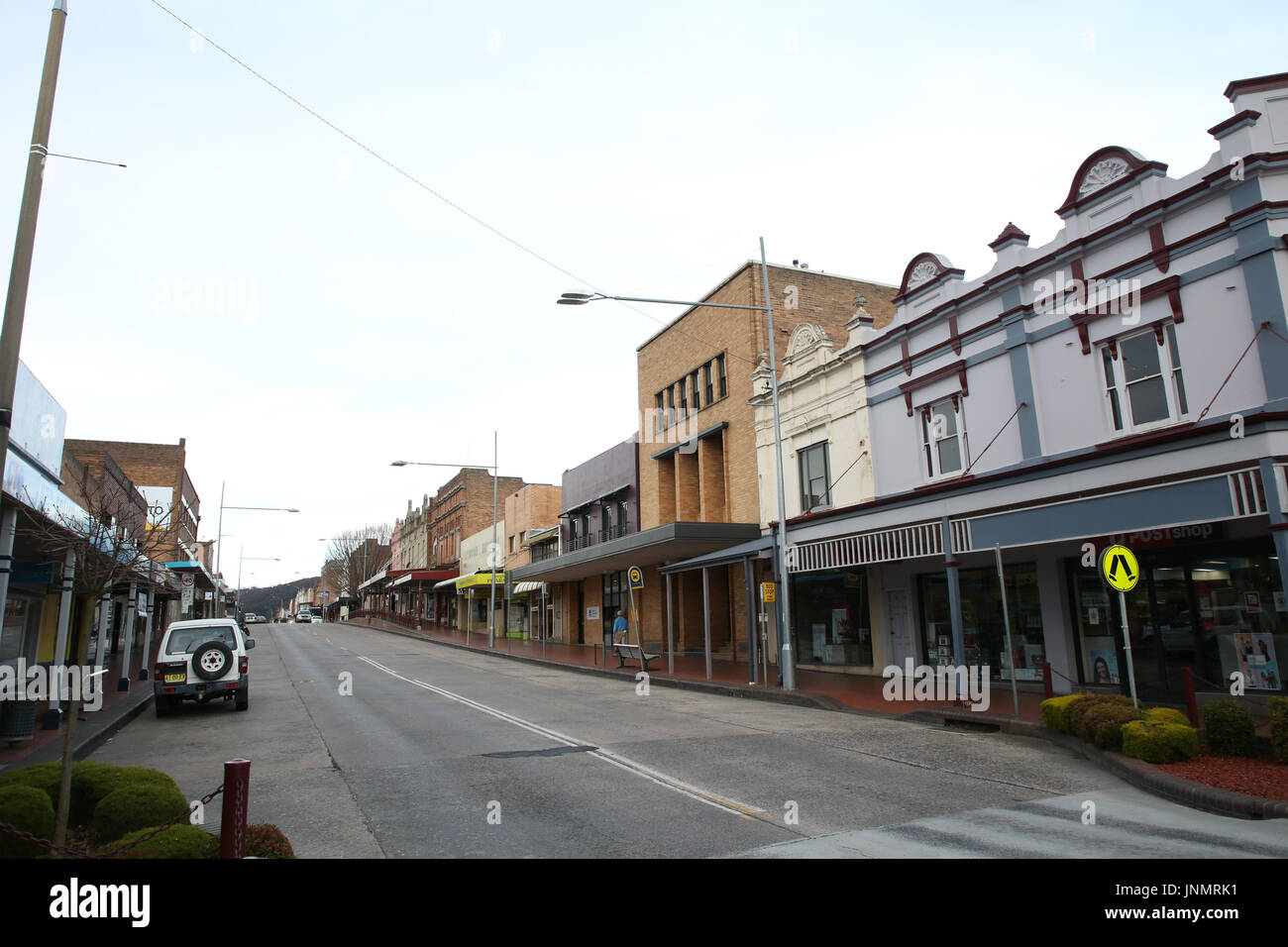 Main street lithgow hi-res stock photography and images - Alamy