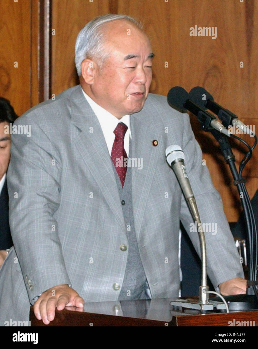TOKYO, Japan - Defense Agency Director General Fumio Kyuma speaks in ...