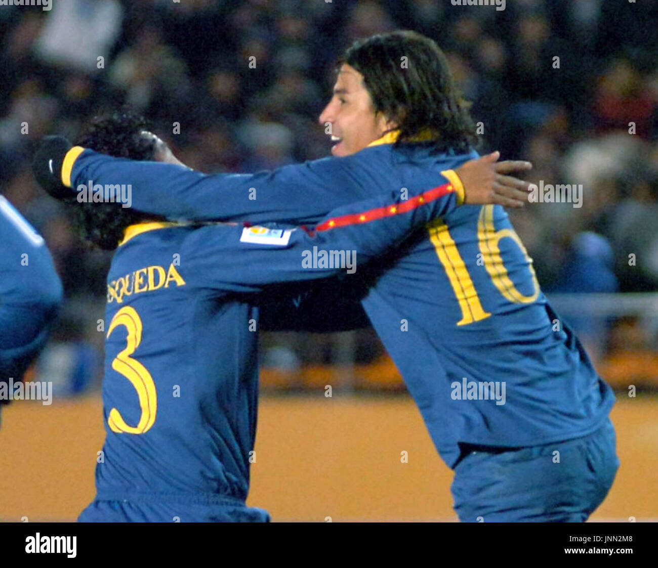 TOKYO, Japan - Mexico's Club America defender Ricardo Rojas (R ...