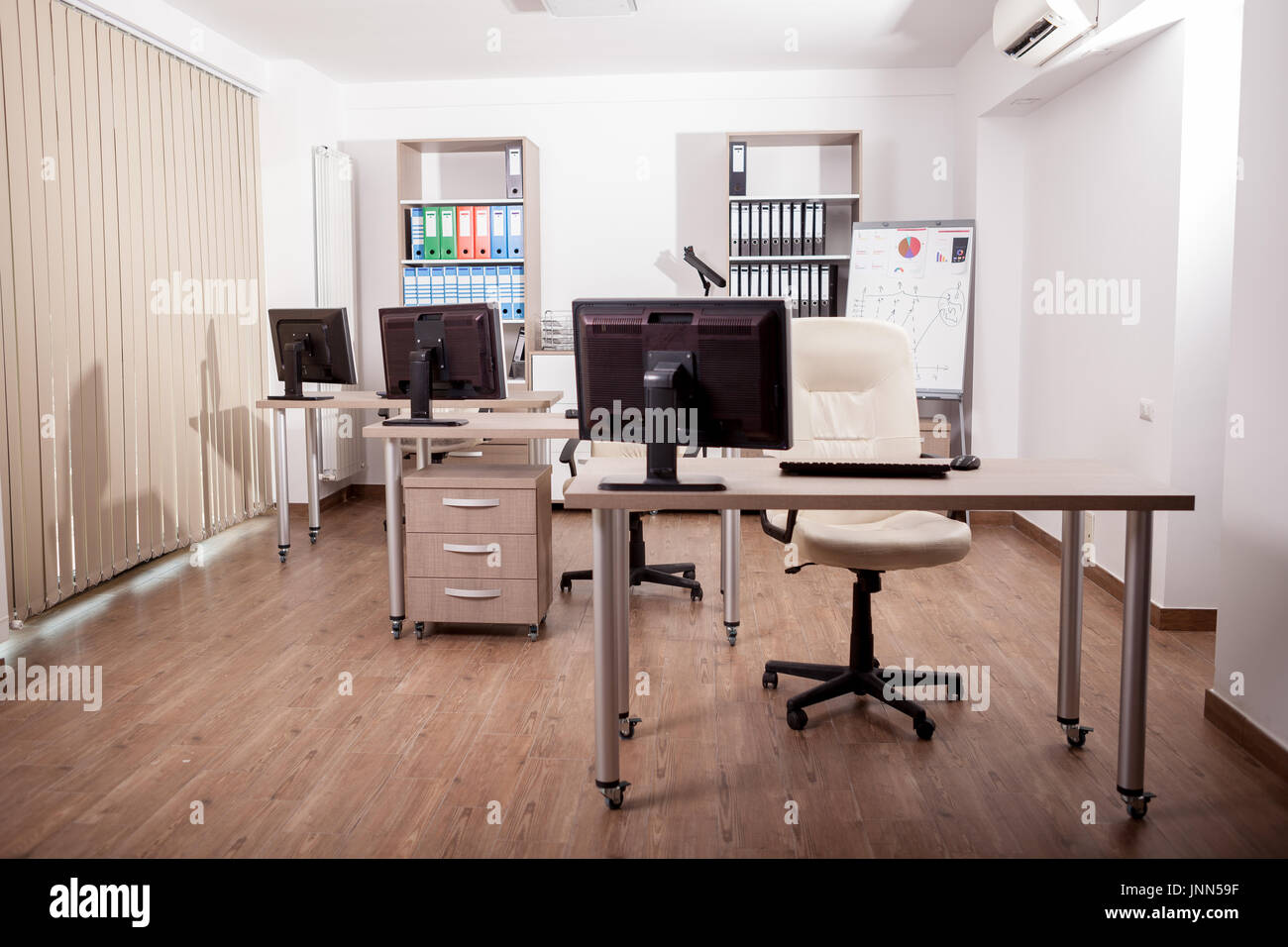 Empty modern business office Stock Photo - Alamy