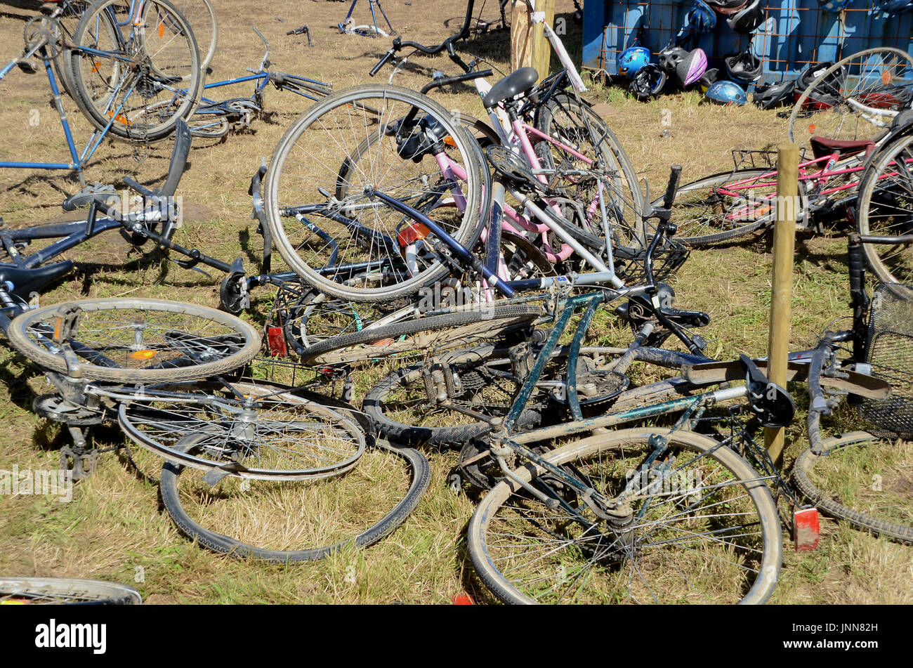 Pile of bicycles hi-res stock photography and images - Alamy