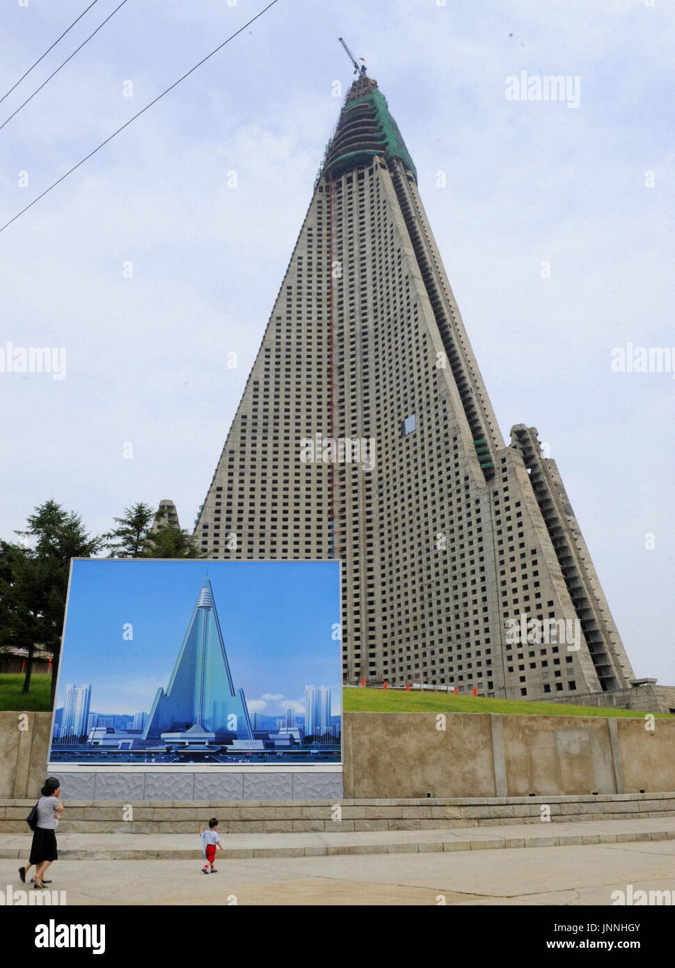 PYONGYANG, North Korea - Builders in North Korea have restarted work at ...