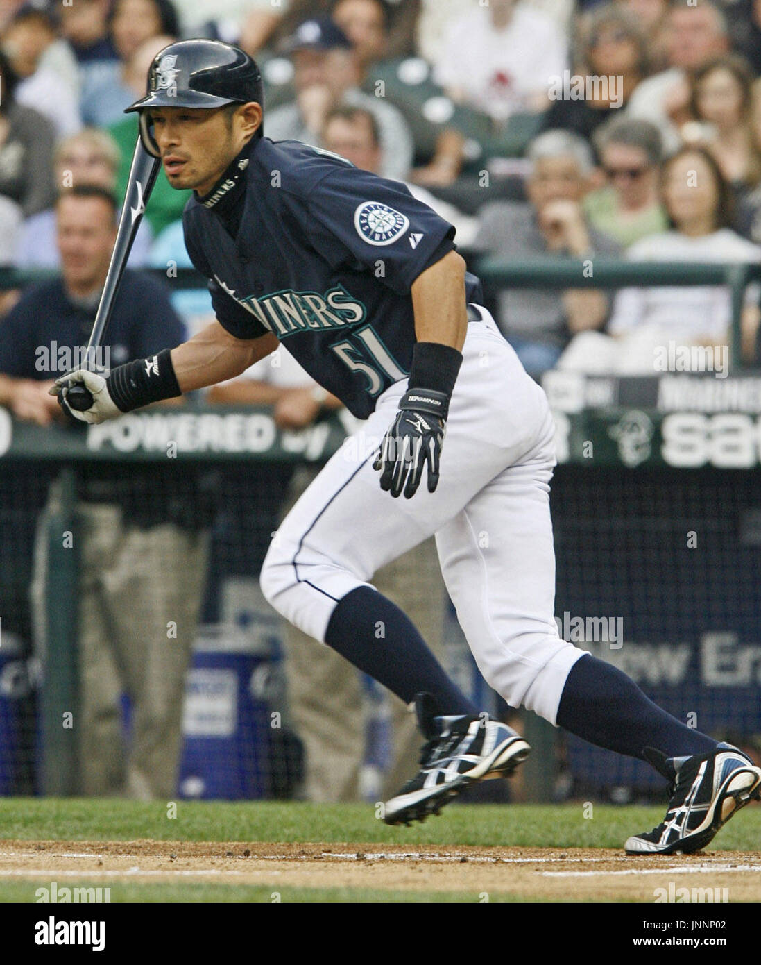 SEATTLE, United States - Seattle Mariners outfielder Ichiro Suzuki hits ...