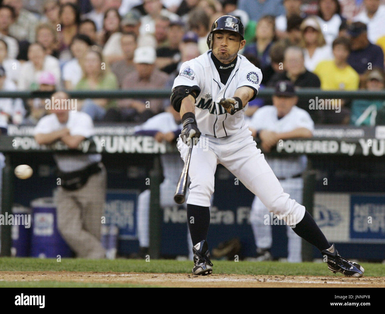 SEATTLE, United States - Seattle Mariners outfielder Ichiro Suzuki hits ...