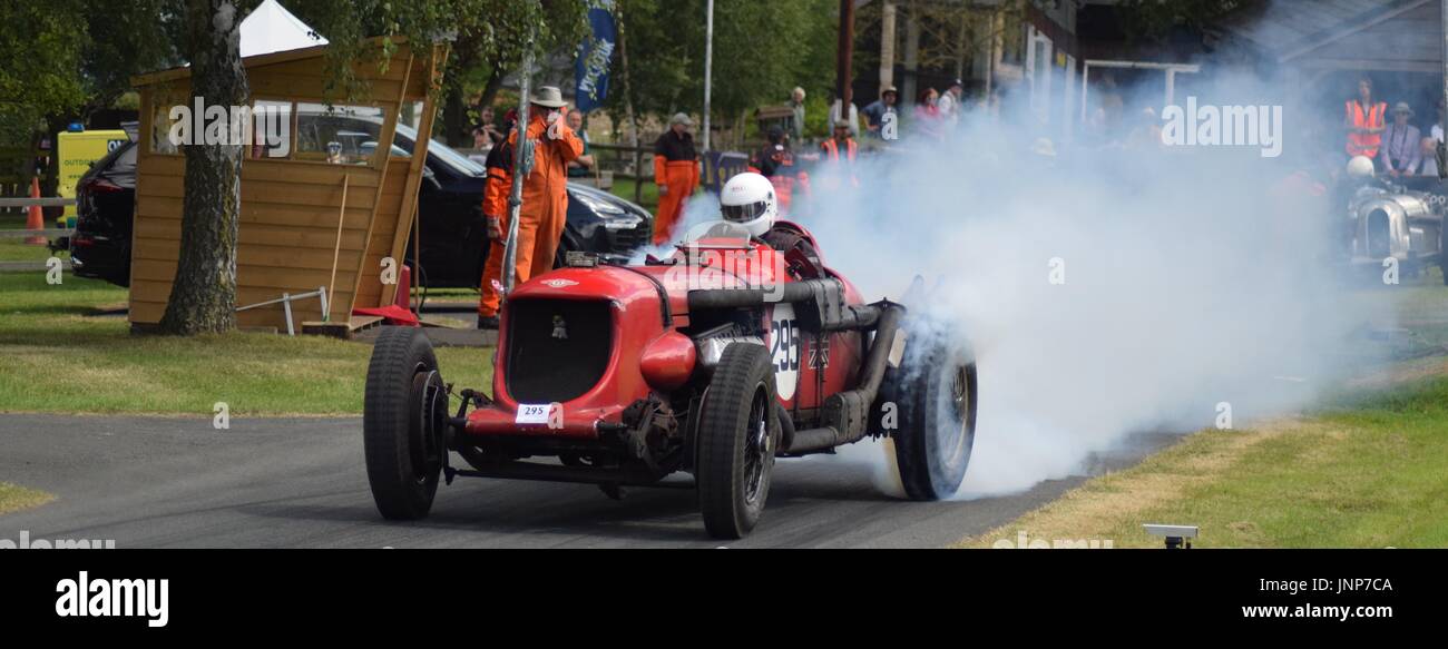 1929 Bentley Napier racing at Prescott hill climb Stock Photo - Alamy