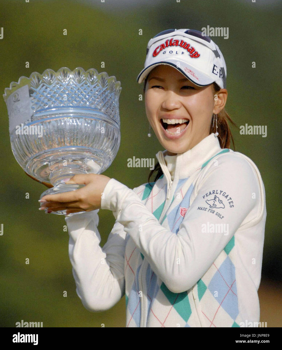SHIMA, Japan - Japan LPGA Money rankings leader Momoko Ueda is all ...