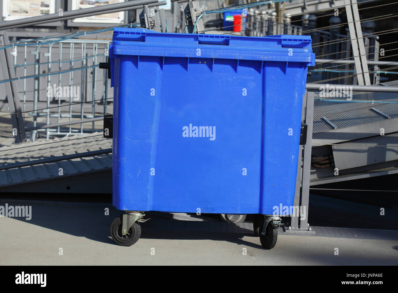 Blue bin cardboard and paper hi-res stock photography and images - Alamy