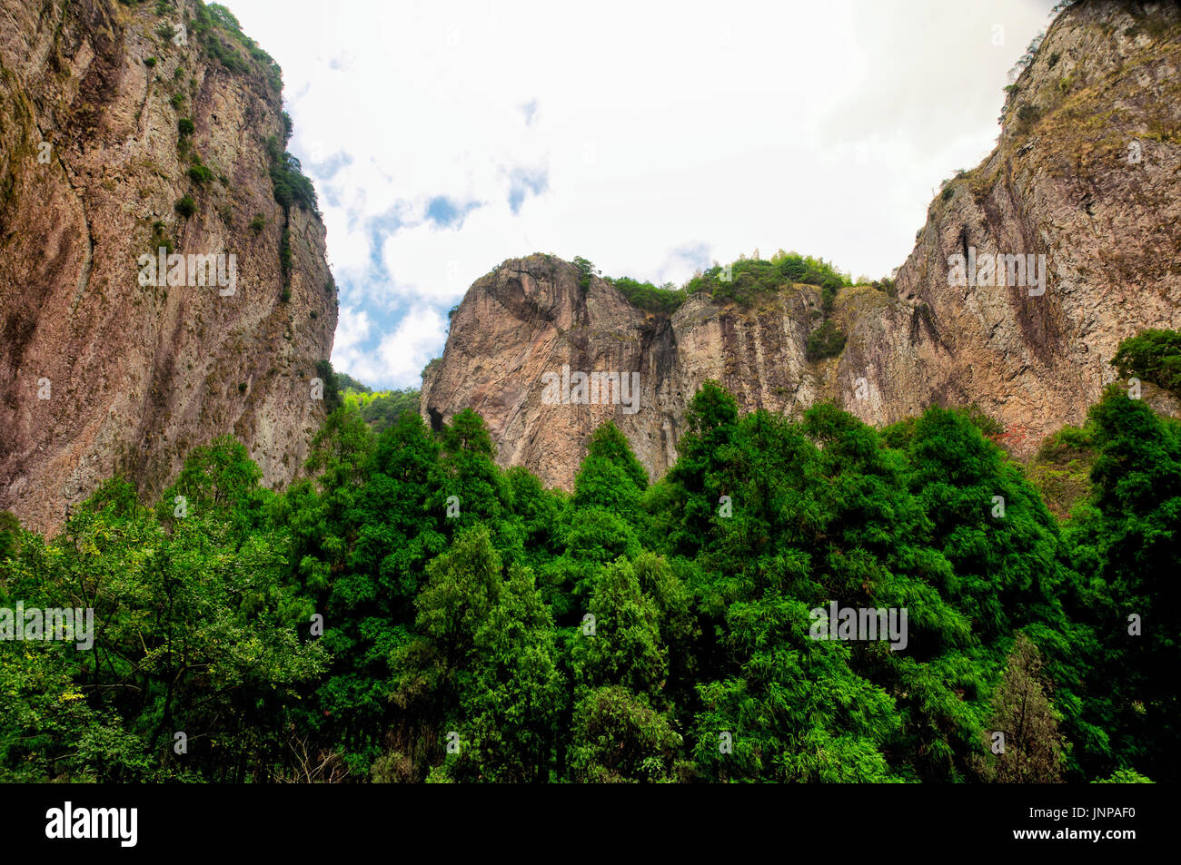 Yandang mount hi-res stock photography and images - Alamy