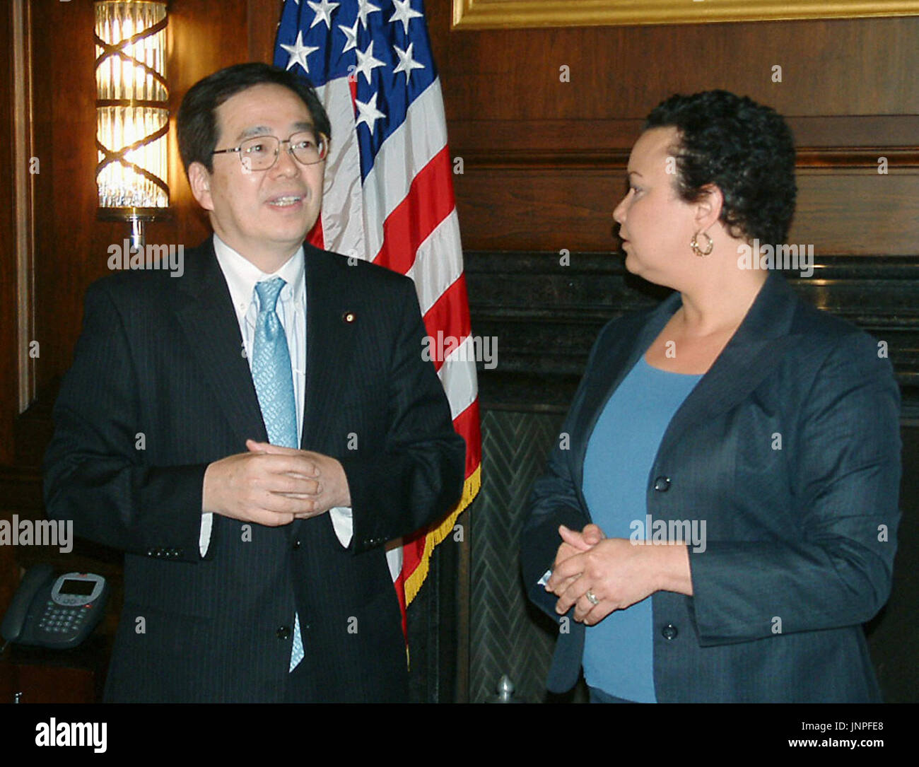 WASHINGTON, United States - Japanese Environment Minister Tetsuo Saito ...