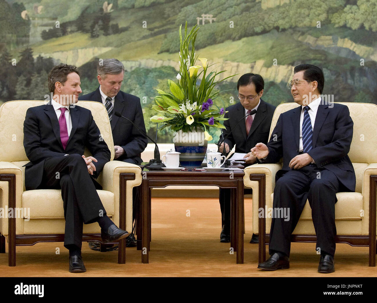BEIJING, China - Visiting U.S. Treasury Secretary Timothy Geithner (L ...
