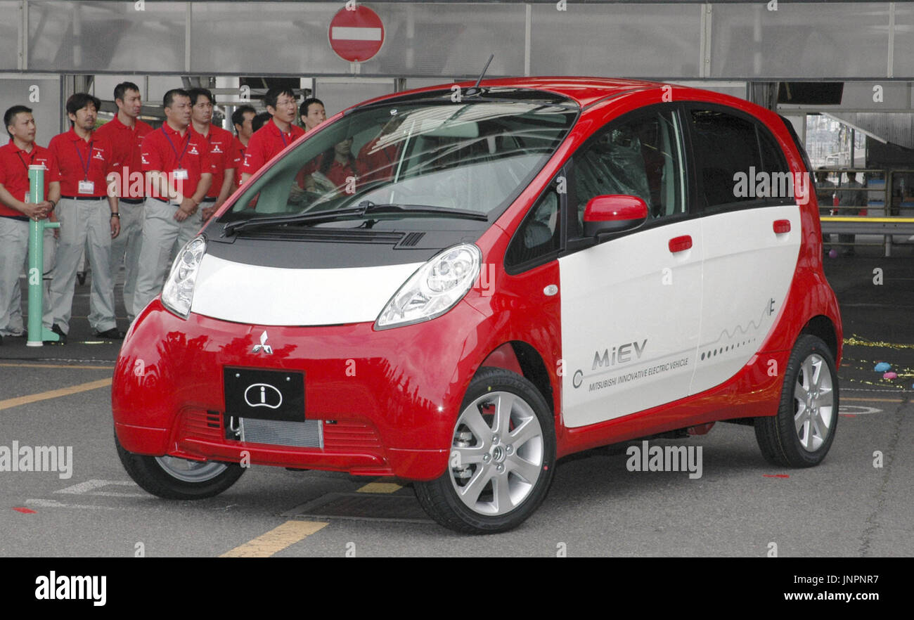 KURASHIKI, Japan - An egg-shaped ''i MiEV'' electric vehicle, which Mitsubishi Motors Corp ...