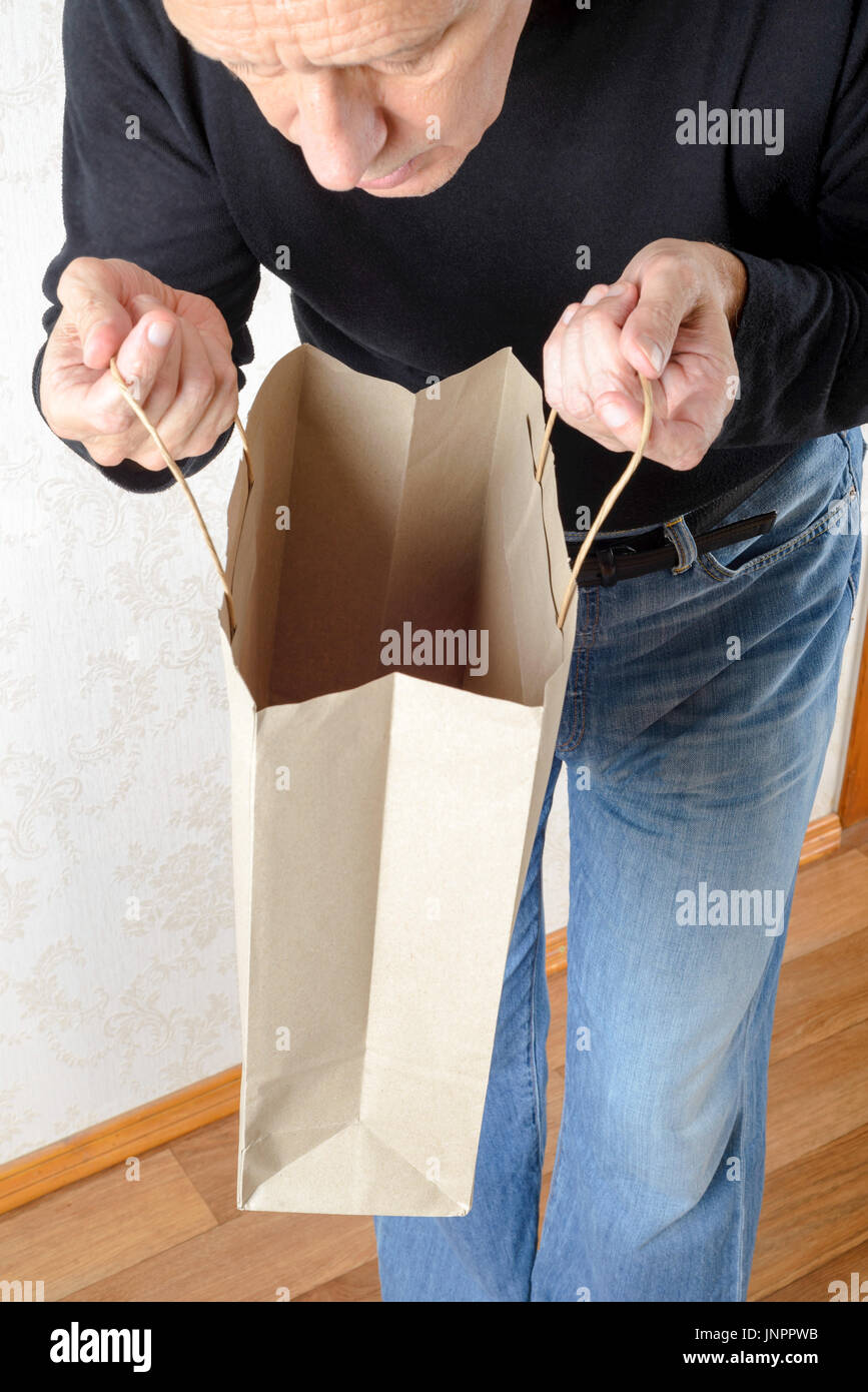 Inside brown paper bag hi-res stock photography and images - Alamy