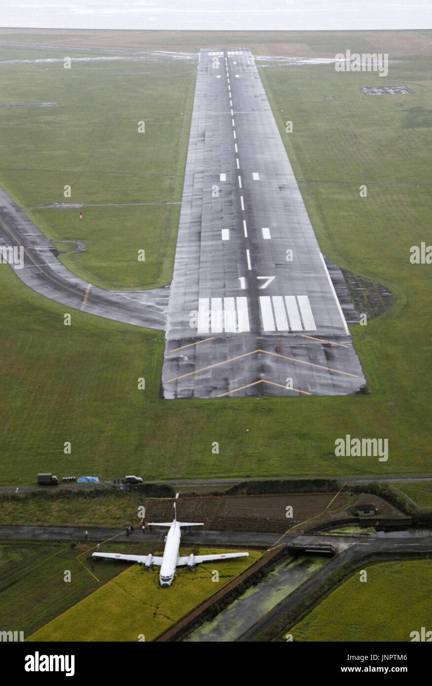 FUKUOKA, Japan - A Maritime Self-Defense Force transport plane ended up ...