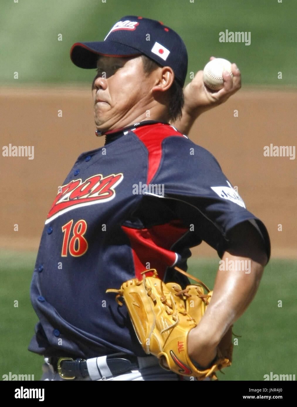 SAN DIEGO, United States - Japan pitcher Daisuke Matsuzaka throws ...