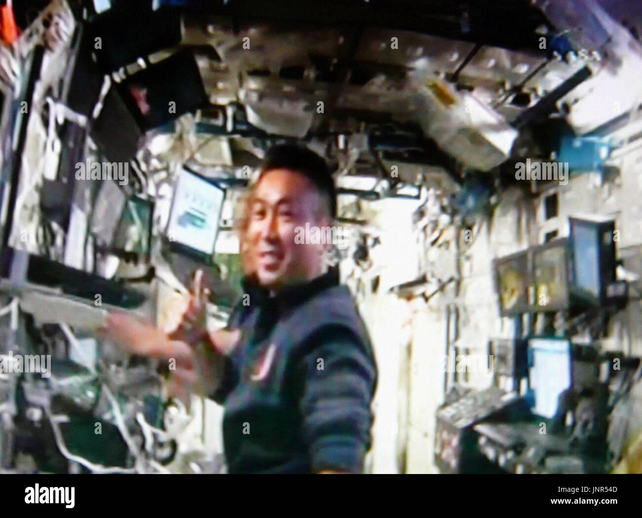 HOUSTON, United States - Japanese astronaut Koichi Wakata gives a ...