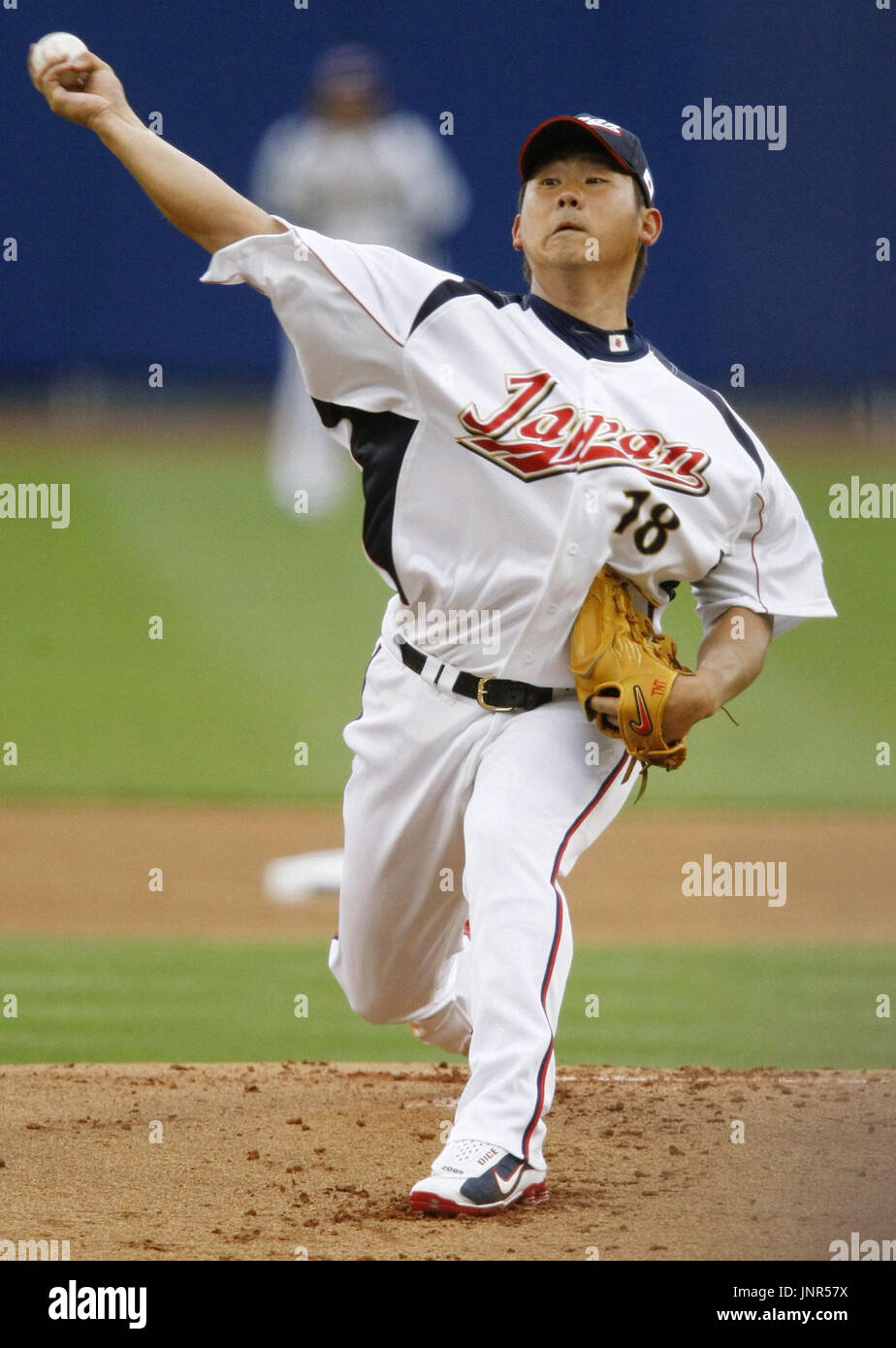 LOS ANGELES, United States - Japan starter Daisuke Matsuzaka throws to ...