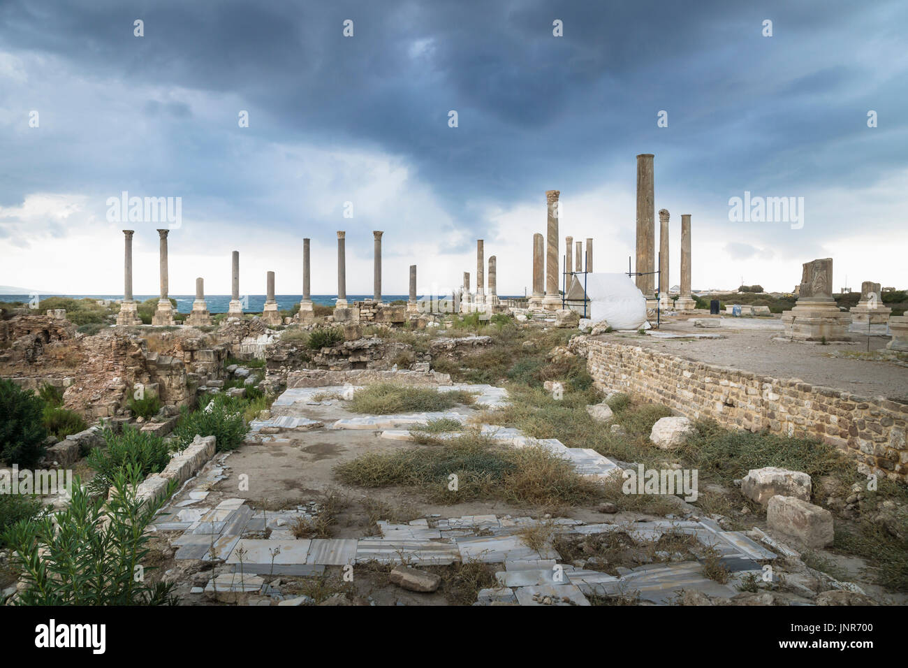 Ancient tyre hi-res stock photography and images - Alamy