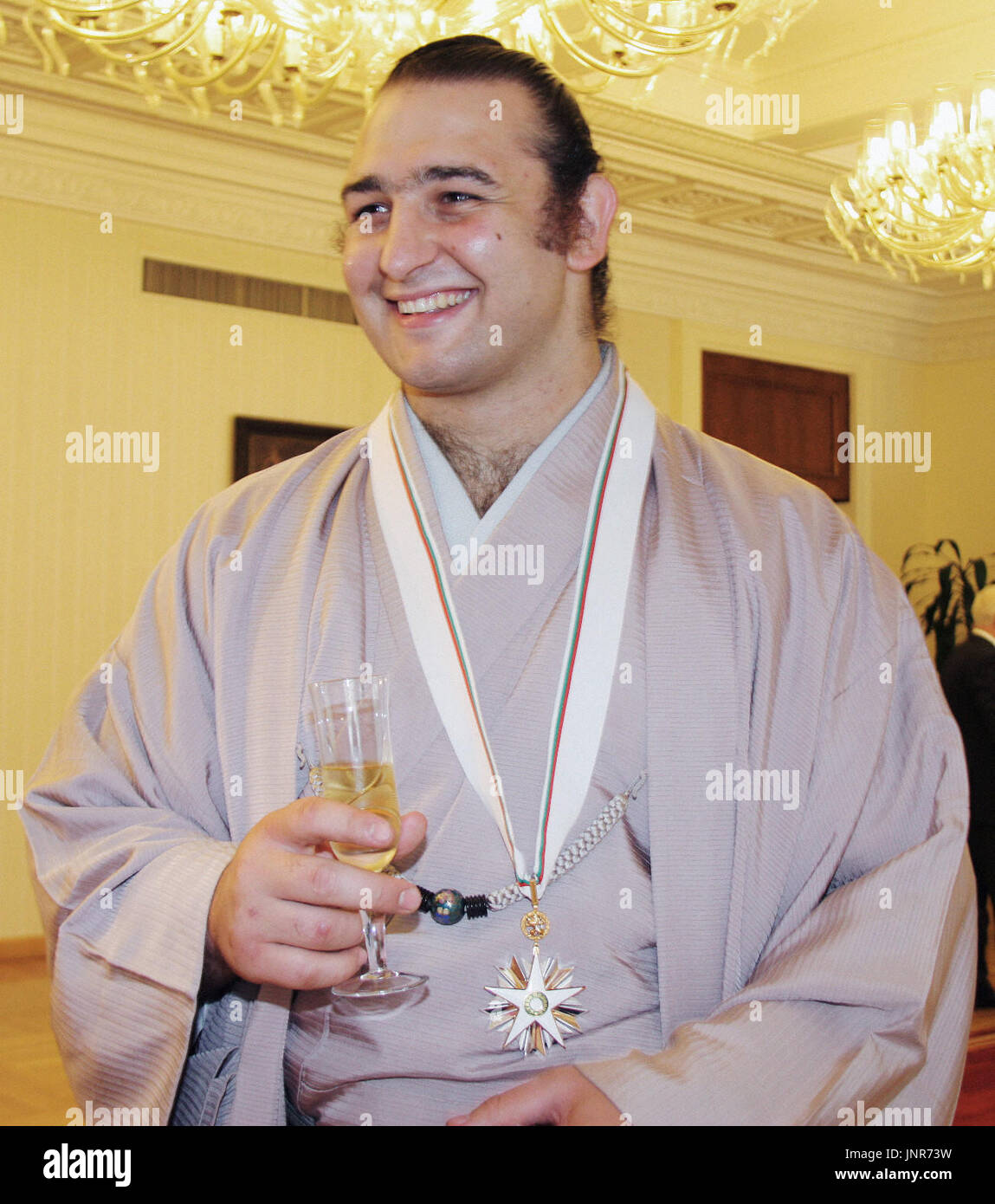 SOFIA, Bulgaria - Bulgaria-born sumo wrestler Kotooshu smiles after ...