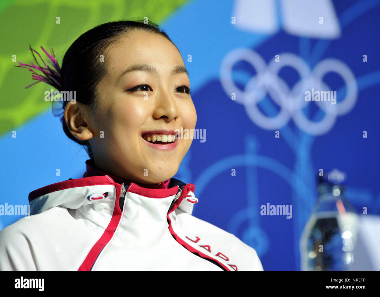 VANCOUVER, Canada - Japan's Mao Asada smiles during a press conference ...