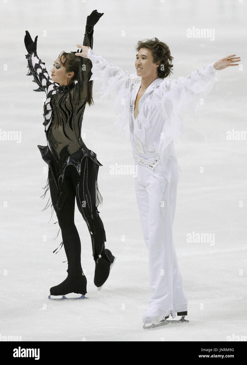 TOKYO, Japan - Japan's Cathy Reed (L) and her brother Chris acknowledge ...