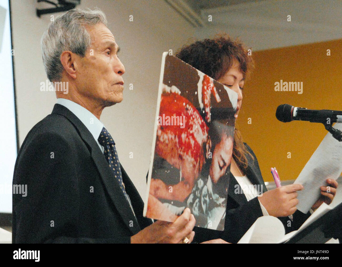 NEW YORK, United States - Sumiteru Taniguchi, a survivor of the ...