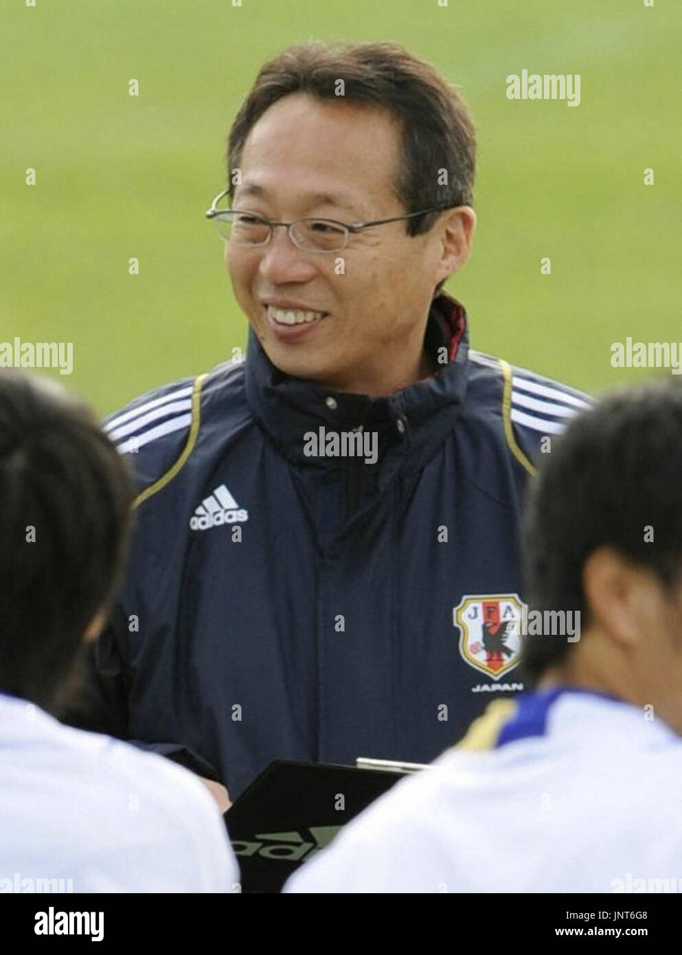 GEORGE, South Africa - Japan's World Cup coach Takeshi Okada talks to ...