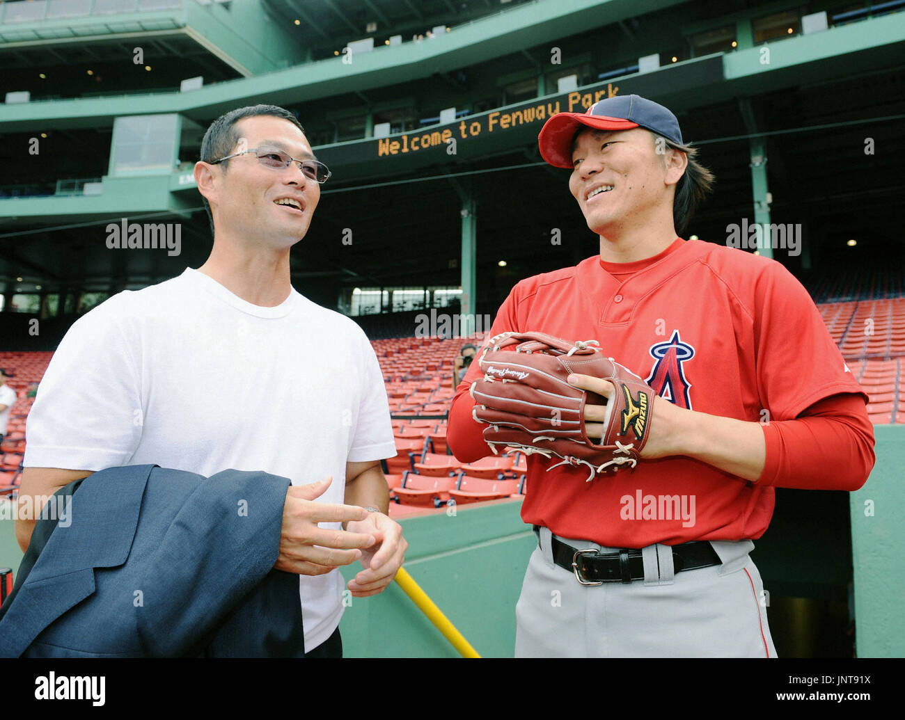BOSTON, United States - Former Pittsburgh Pirates pitcher Masumi Kuwata ...