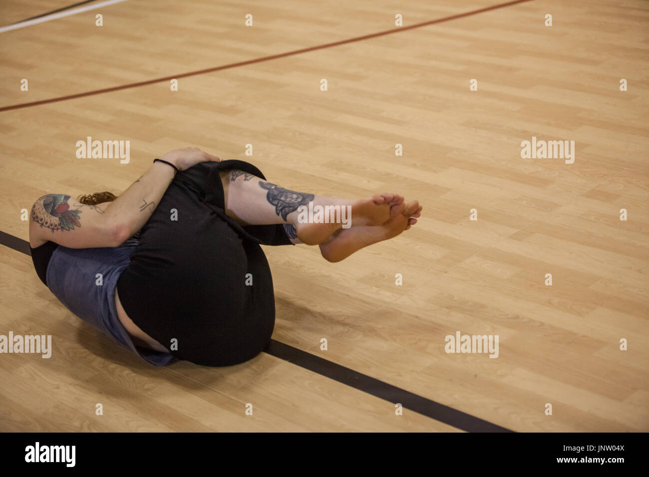 Hand dance floor hi-res stock photography and images - Alamy