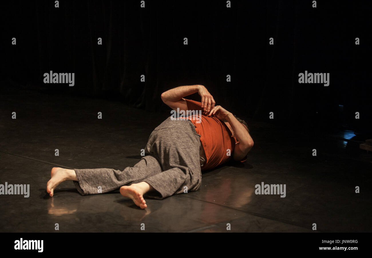 contact dancers, dance performance, improvisation Stock Photo - Alamy