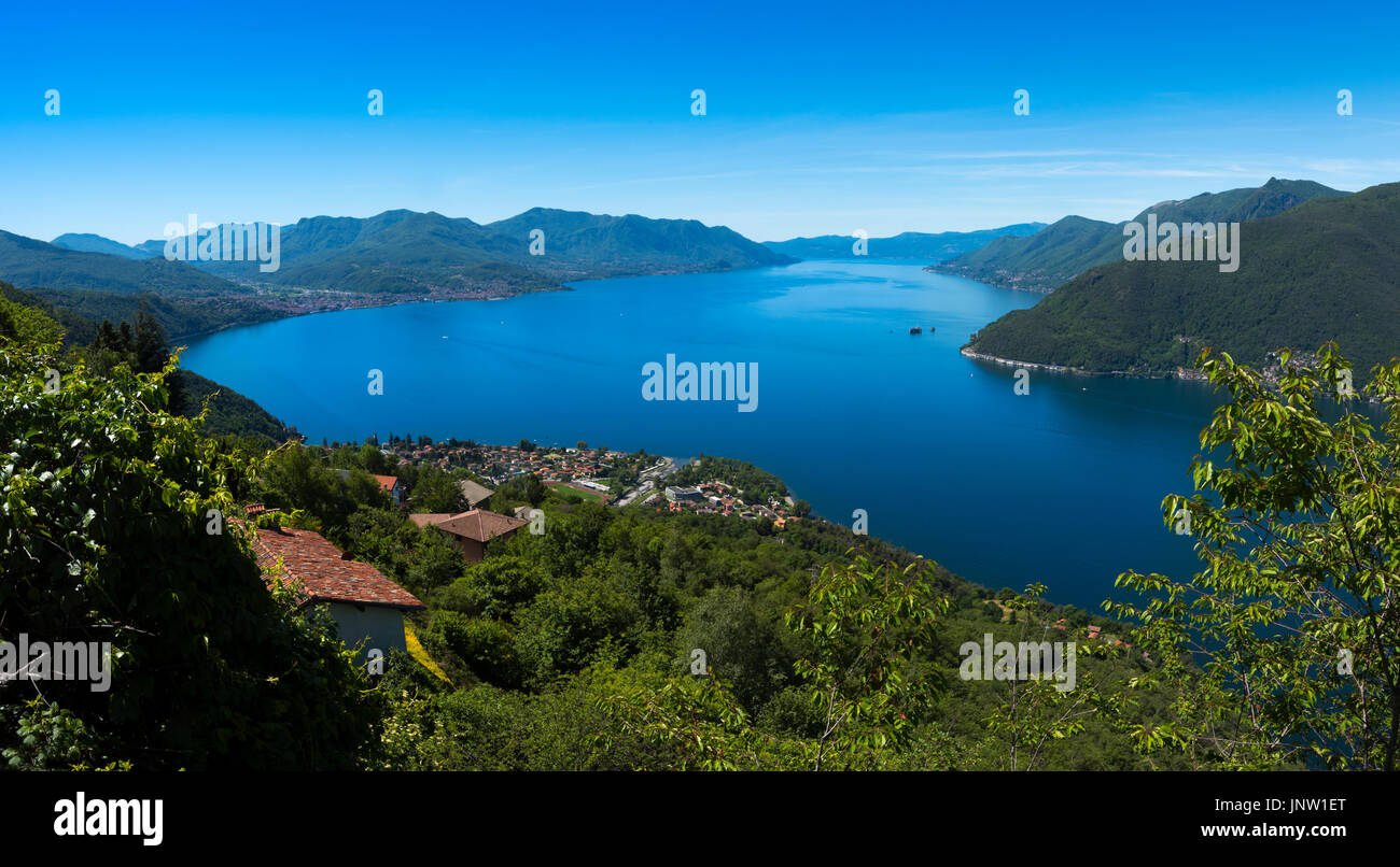 Maccagno town hi-res stock photography and images - Alamy