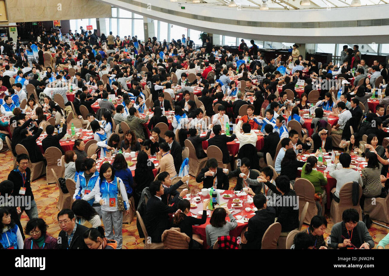 SHANGHAI, China - Young Japanese people and Chinese volunteers attend a ...