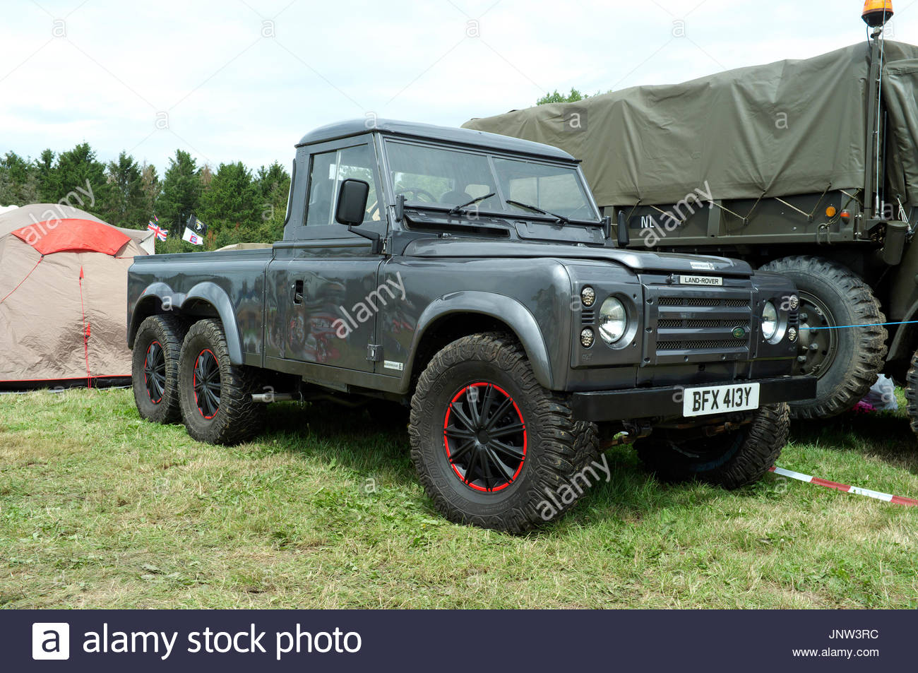 6 Wheeled Vehicle Stock Photos & 6 Wheeled Vehicle Stock Images - Alamy