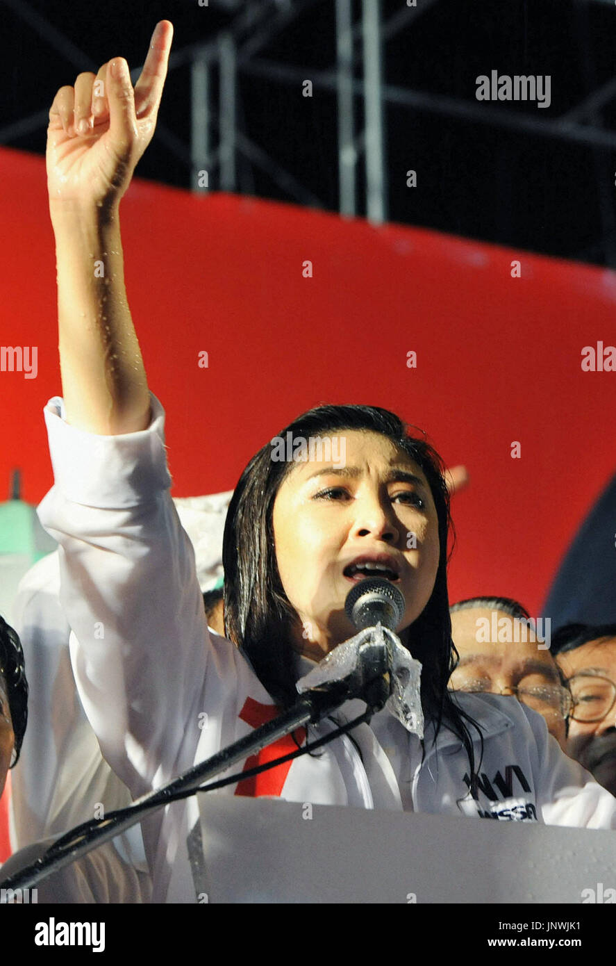 BANGKOK, Thailand - Thai prime ministerial candidate Yingluck ...