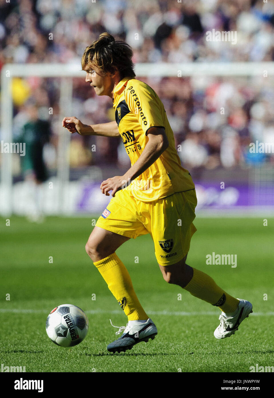 ROTTERDAM, Netherlands - Japan's Robert Cullen of Dutch first division ...
