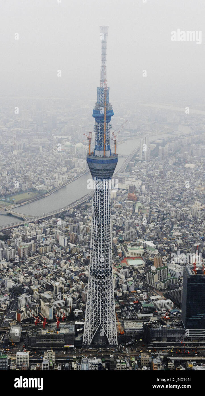 TOKYO, Japan - Tokyo Sky Tree, under construction in Tokyo's Sumida ...