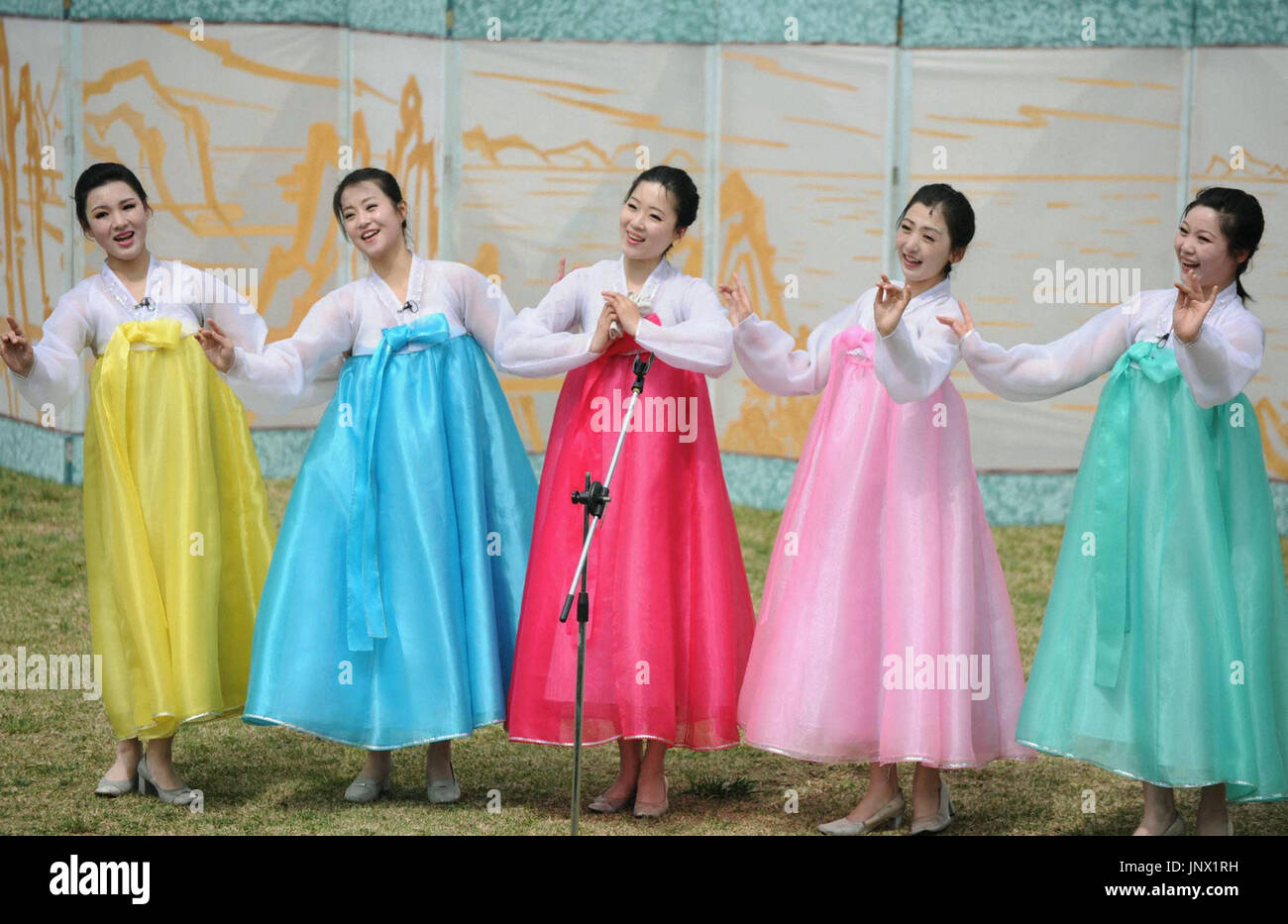 PYONGYANG, North Korea - Women perform singing and dancing in Pyongyang ...