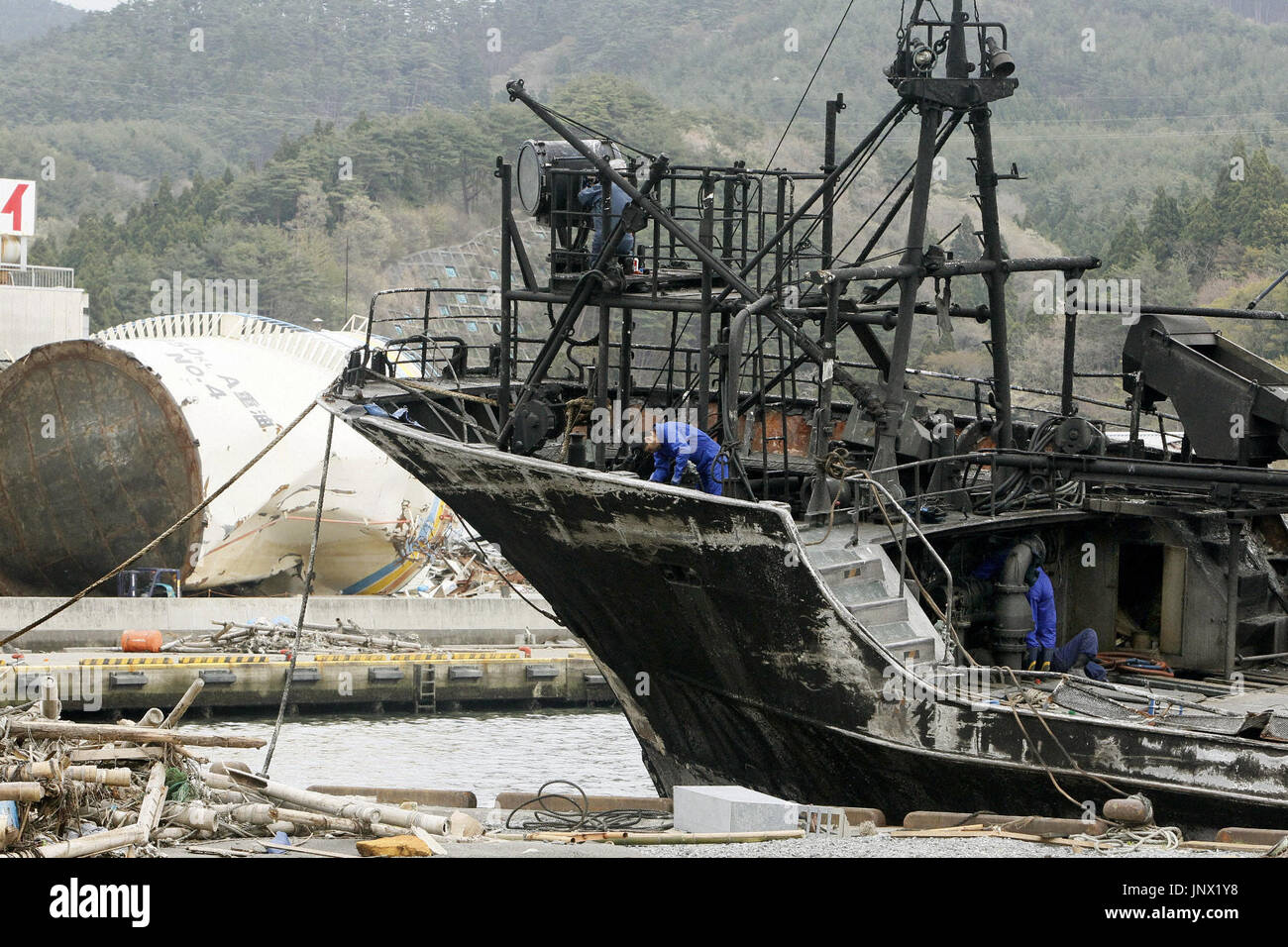 Kesennuma tsunami ship hi-res stock photography and images - Alamy