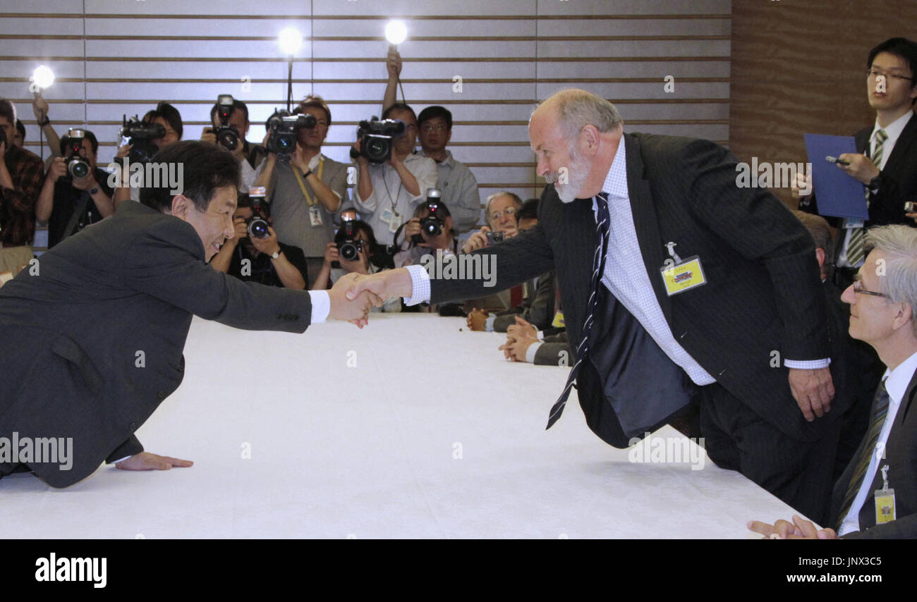 TOKYO, Japan - Japanese Chief Cabinet Secretary Yukio Edano (L) and ...