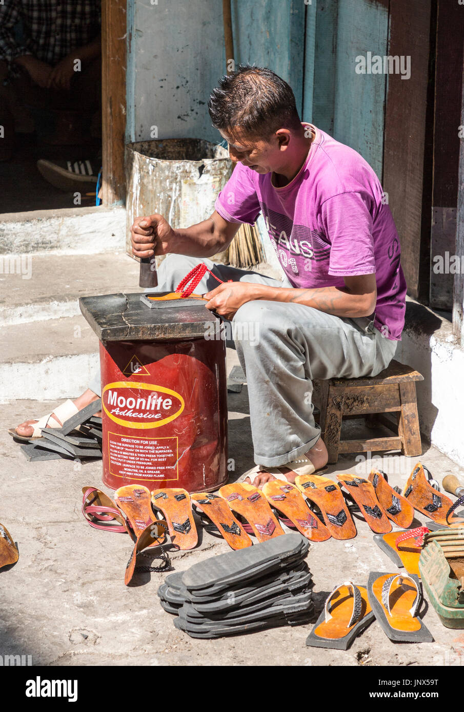 Street cobbler hi-res stock photography and images - Alamy