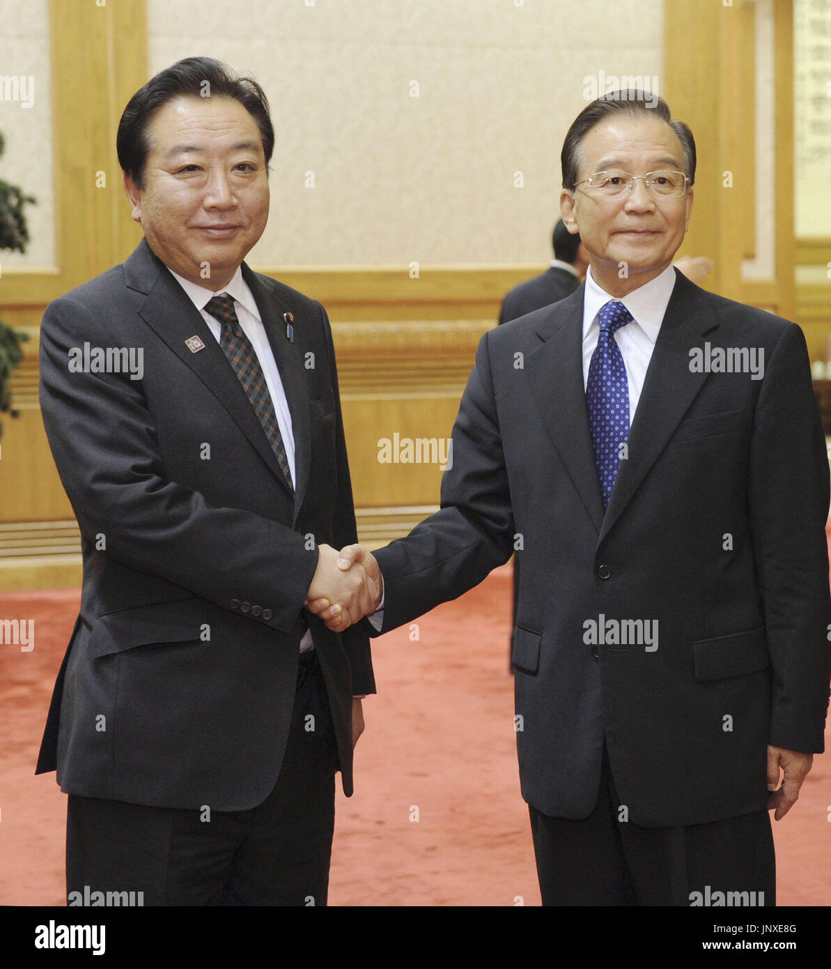 BEIJING, China - Japanese Prime Minister Yoshihiko Noda (L) and Chinese ...