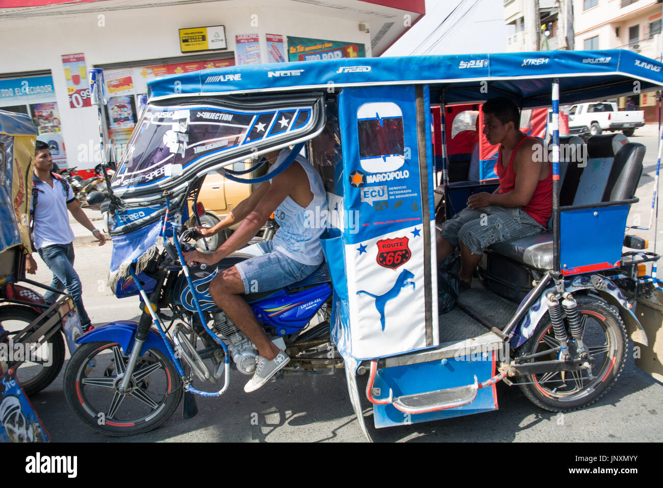Ecuador transportation hi-res stock photography and images - Alamy