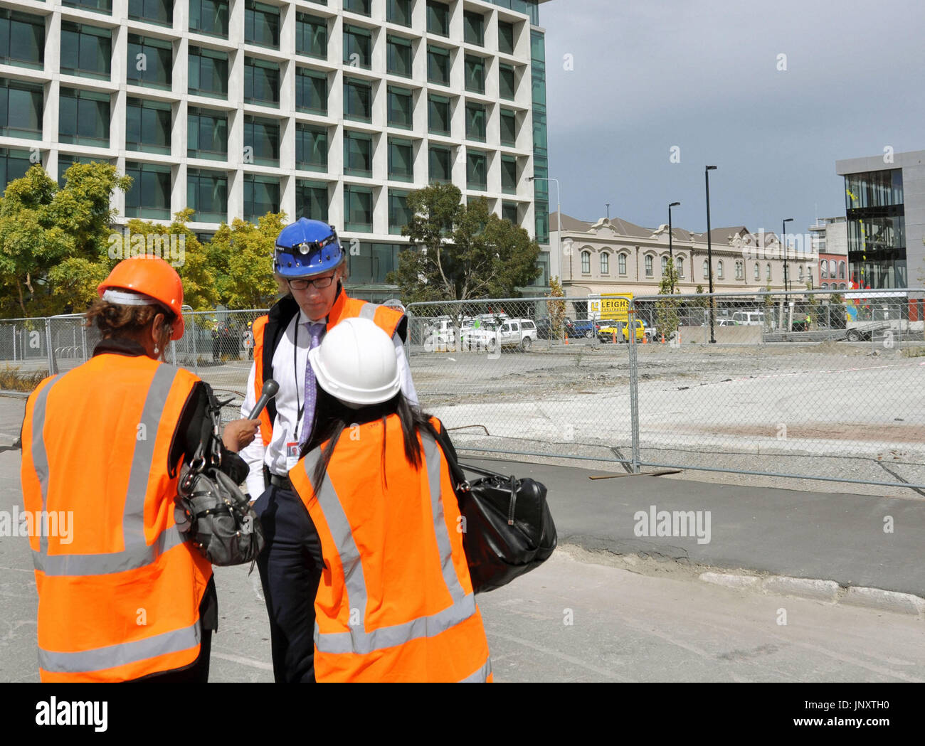 CHRISTCHURCH, New Zealand - Roger Sutton (back), head of a body to ...