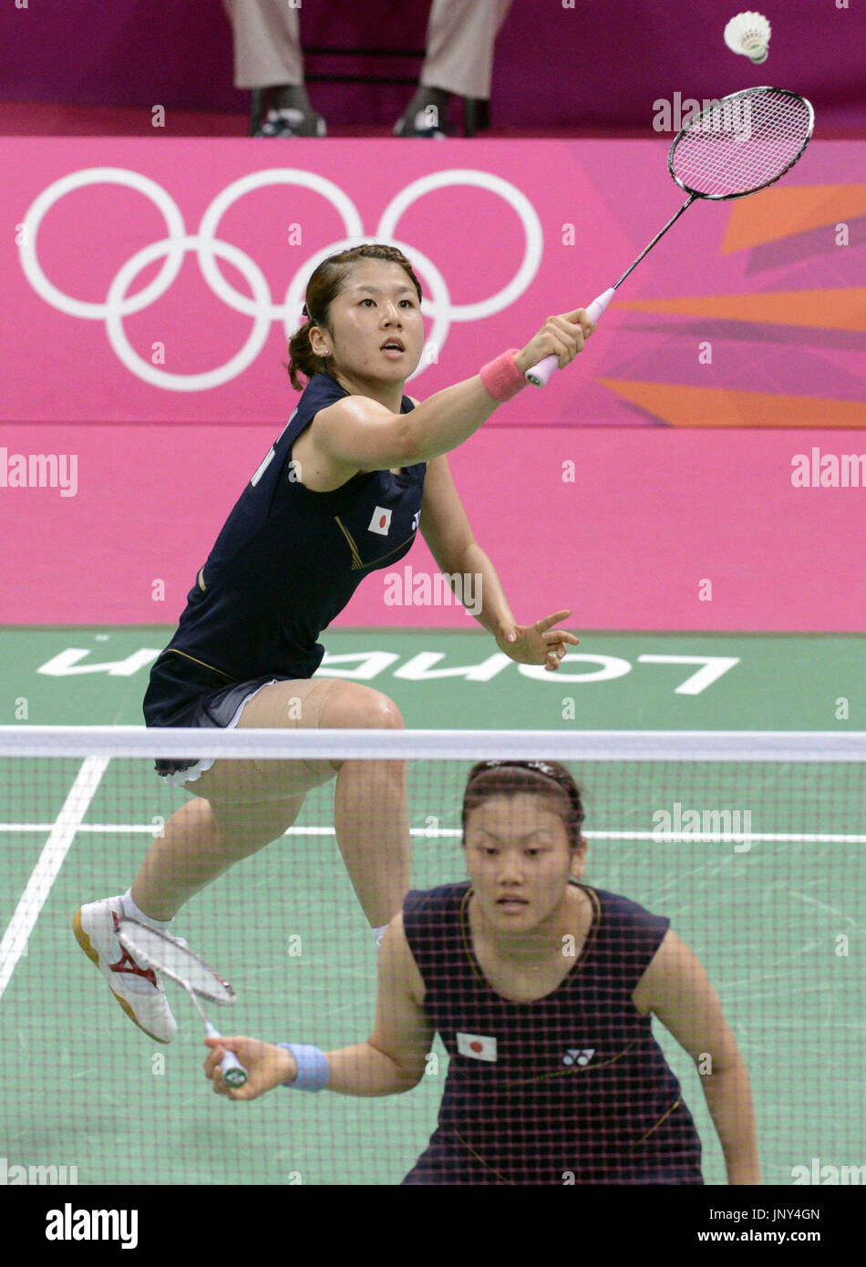 LONDON, Britain - Japan's badminton pair of Mizuki Fujii (back) and ...