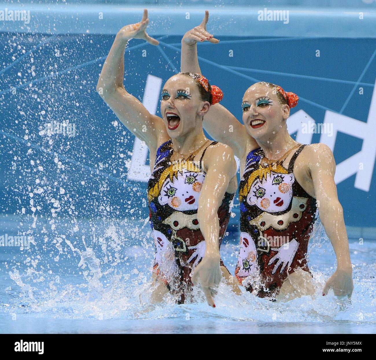 LONDON, Britain - Russian pair Natalia Ishchenko and Svetlana Romashina ...
