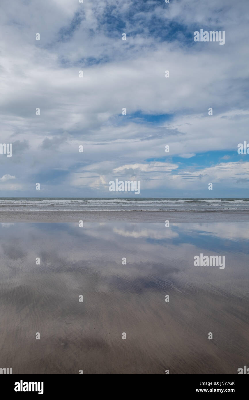 The beautiful summer reflections of Westward Ho Beach in North Devon ...
